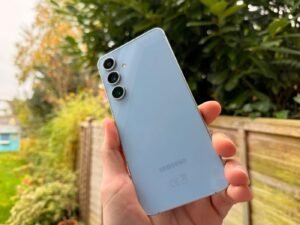 Samsung Galaxy S24 FE Review and India Price Guide — Best Flagship Lite ...